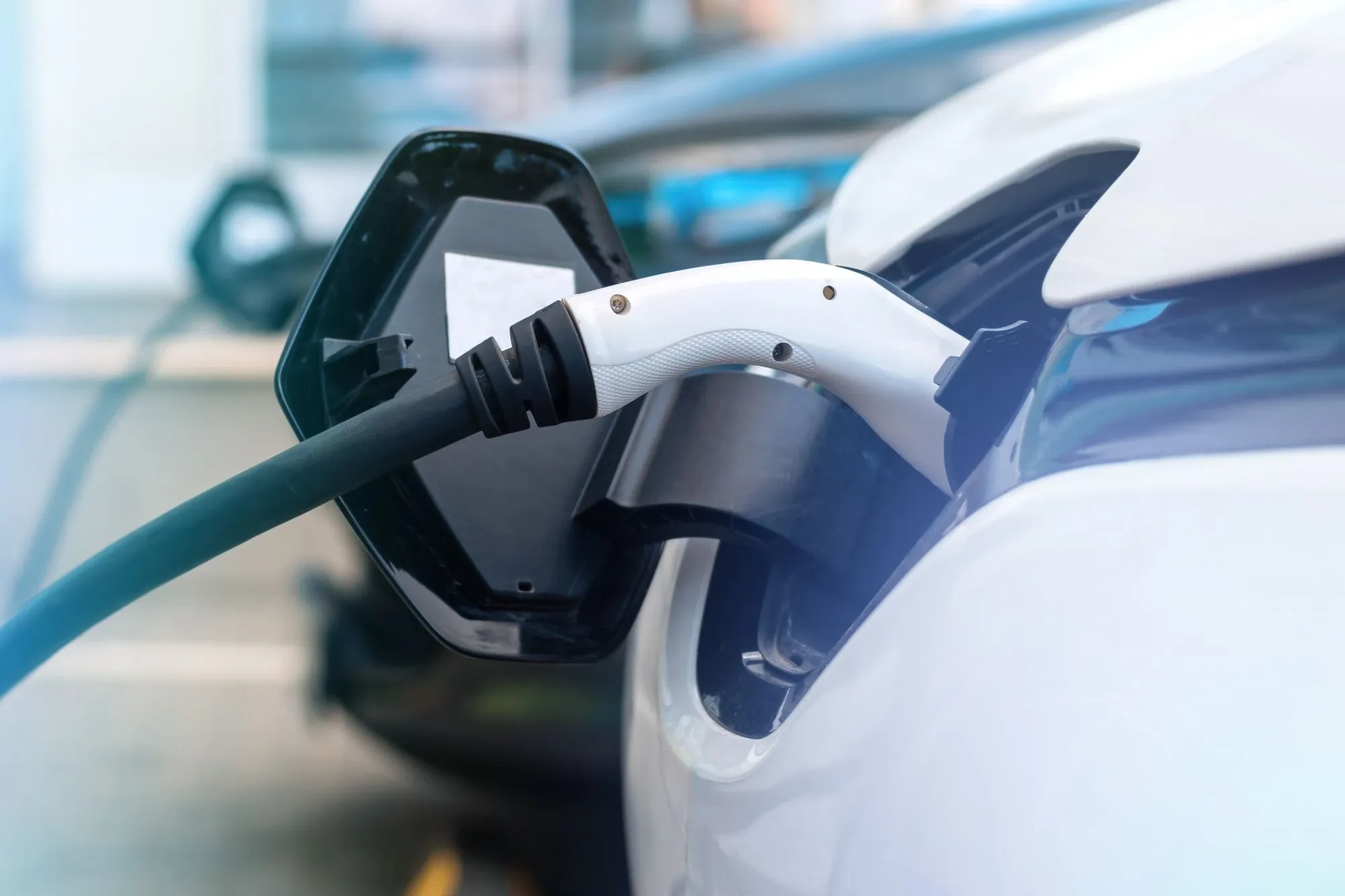 Vehículos Eléctricos: La Revolución del Transporte Sostenible